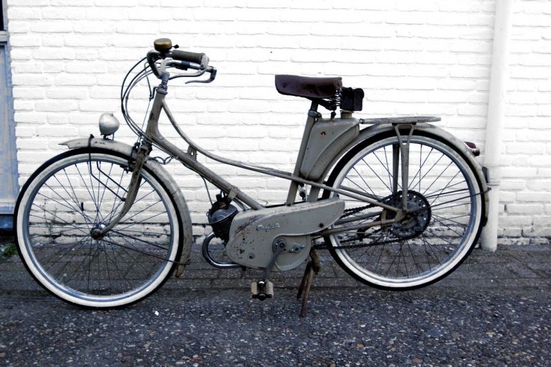 Mobylette MOTOBECANE AV3 - 1954 - 3dehands